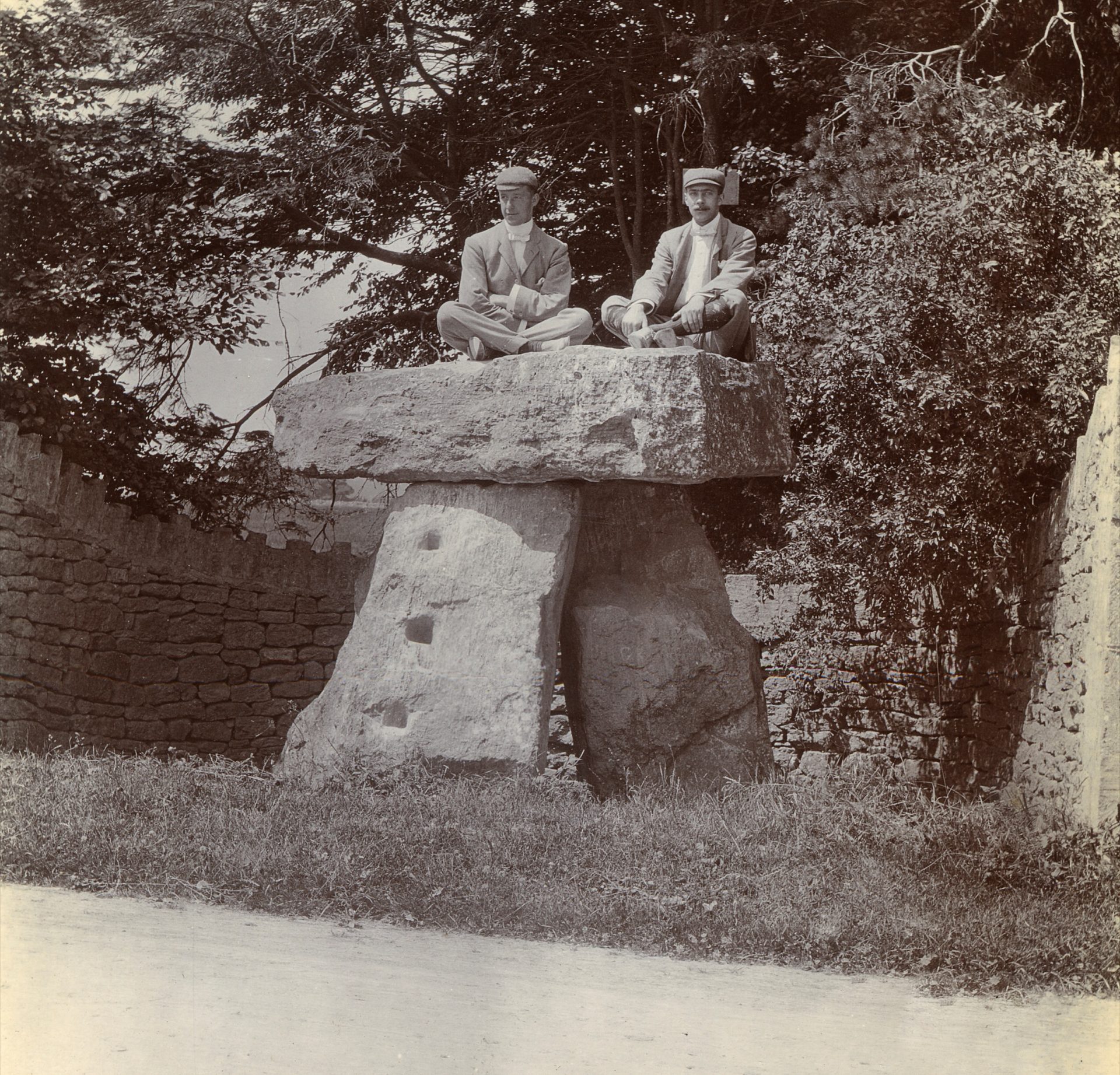 Three Shires Stones - Bathscape Landscape Partnership